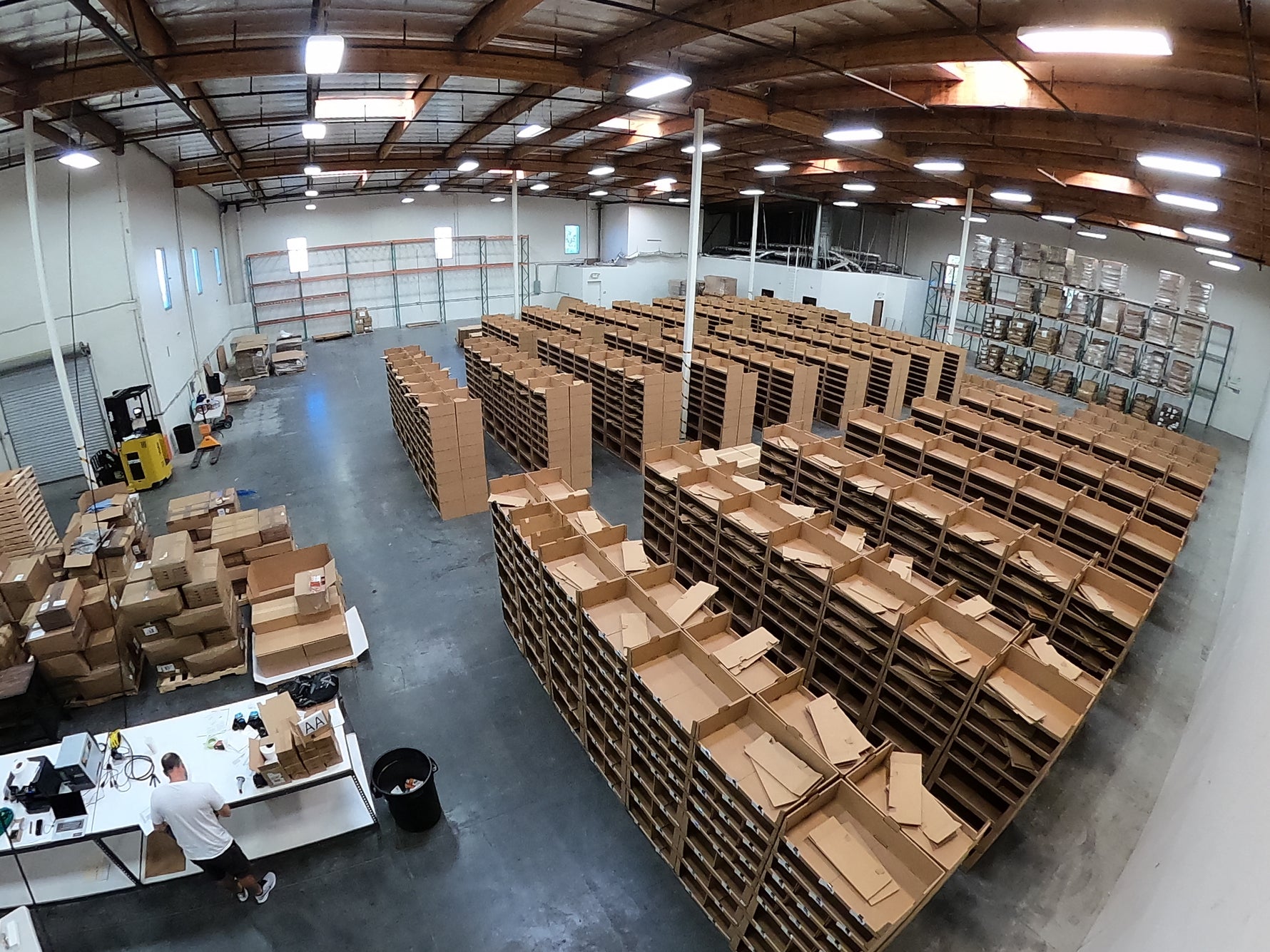 The Basic Bin : Cost Effective Warehouse Pick Bins – Basic Bins